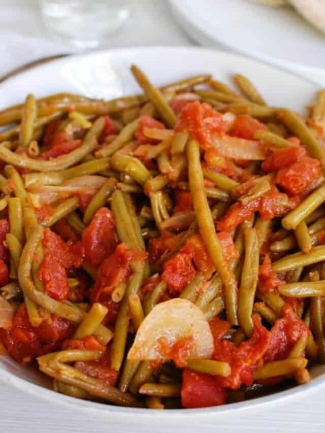 Lebanese Green Beans - A Cedar Spoon