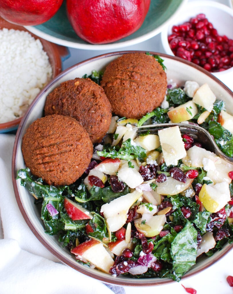 Easy Fall Salad - A Cedar Spoon