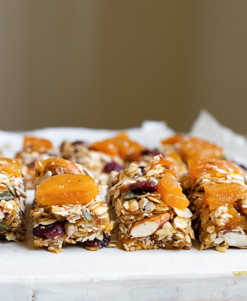 Easy Date Granola Bars - A Cedar Spoon