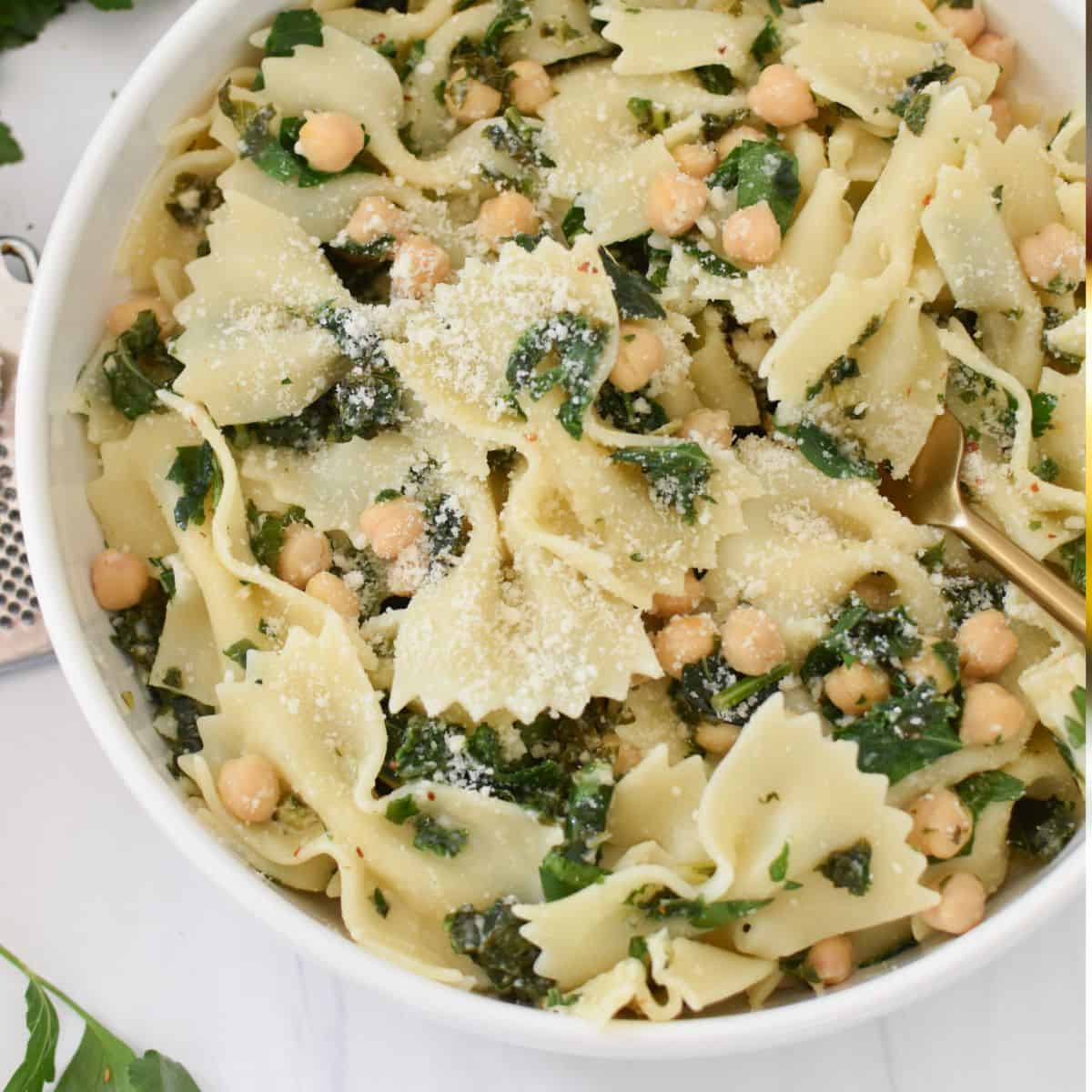 Cheesy Kale Pasta - A Cedar Spoon