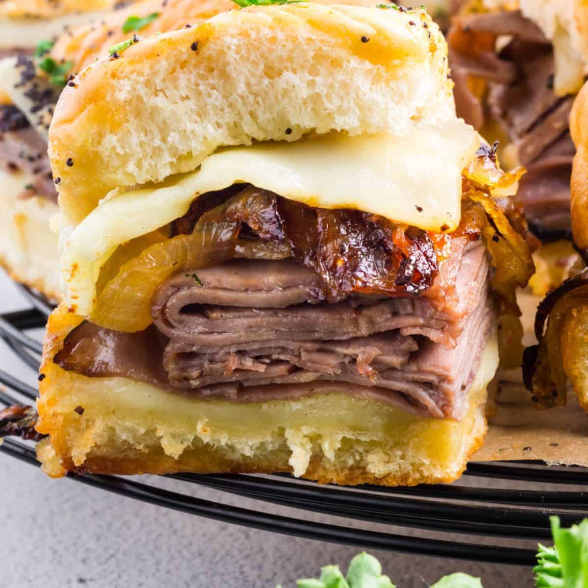 Roast Beef Sliders - A Cedar Spoon